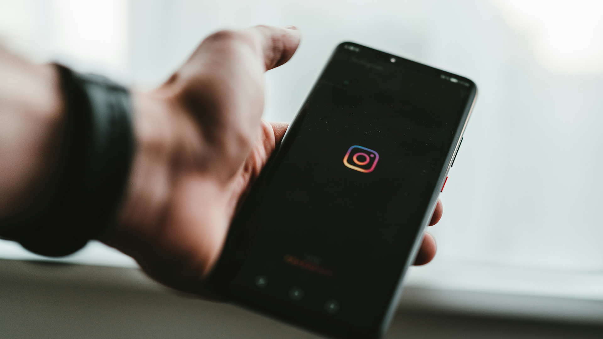 How to Use Copyrighted Music on Instagram Reels the Right Way